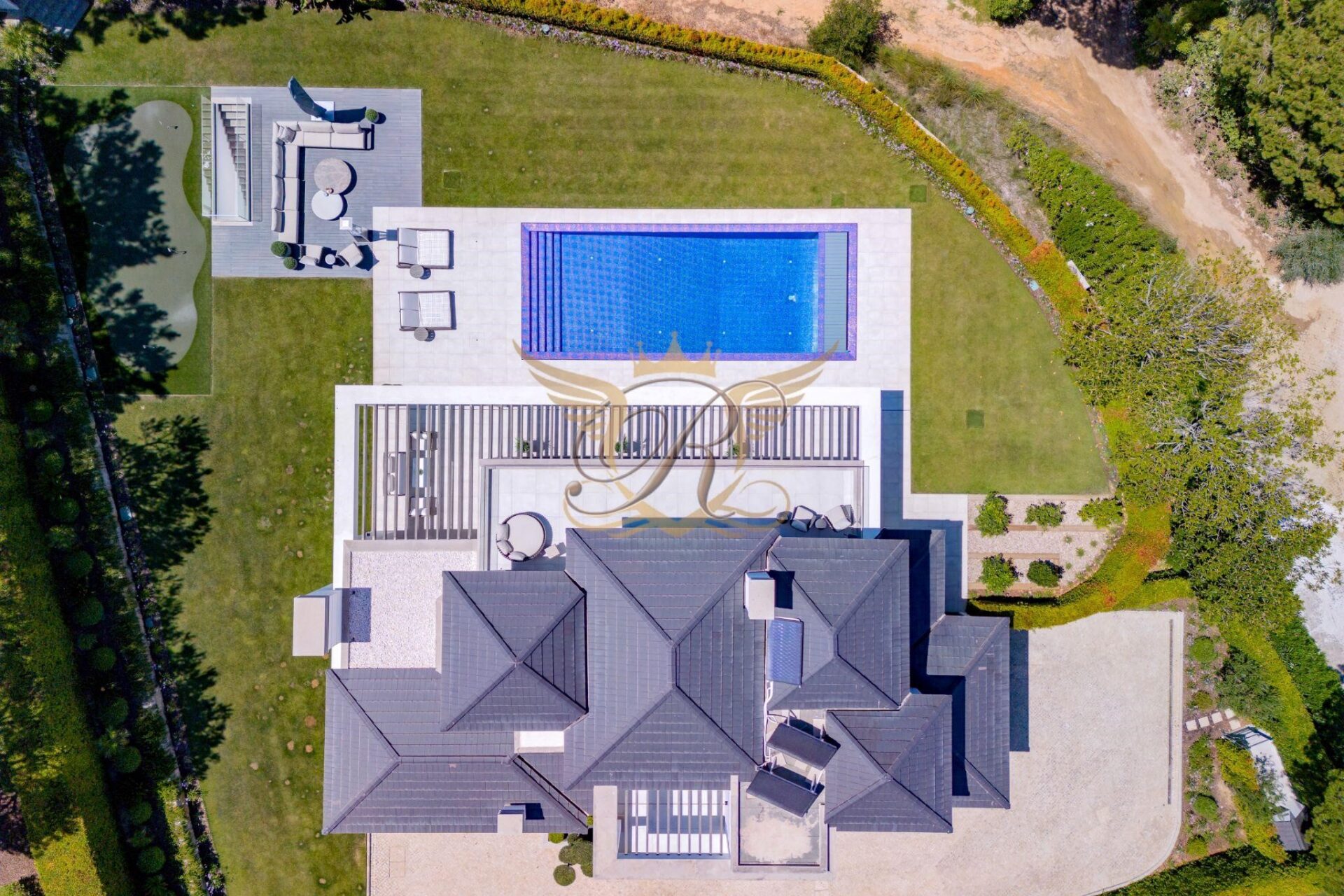 Moving to The Algarve: Quinta do Lago vs Vilamoura - Regency Luxury ...